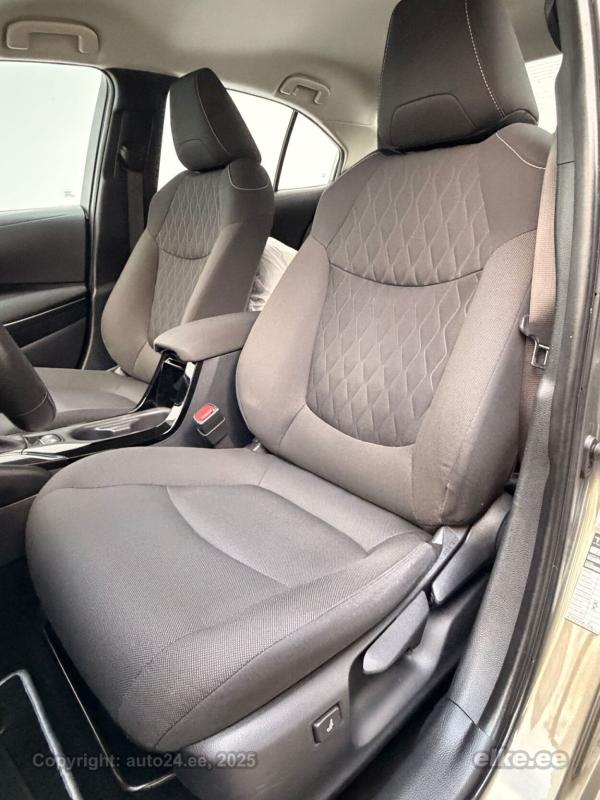 Toyota Corolla 2020 Tallina, ar dzinēja tilpumu 1.80 L un nobraukumu 149 tūkst. km par 15495 €, foto 11 vietnē AUTOMOTO.COM.LV