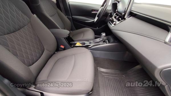 Toyota Corolla 2020 in Tallinn, with an engine capacity of 1.80 L and mileage of 142 thousand km for 15495 €, photo 6 on AUTOMOTO.COM.LV