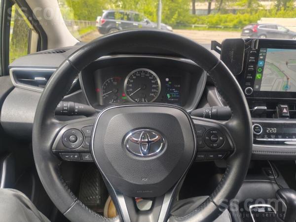 Toyota Corolla 2020 in Riga, with an engine capacity of 1.80 L and mileage of 84 thousand km for 16500 €, photo 8 on AUTOMOTO.COM.LV