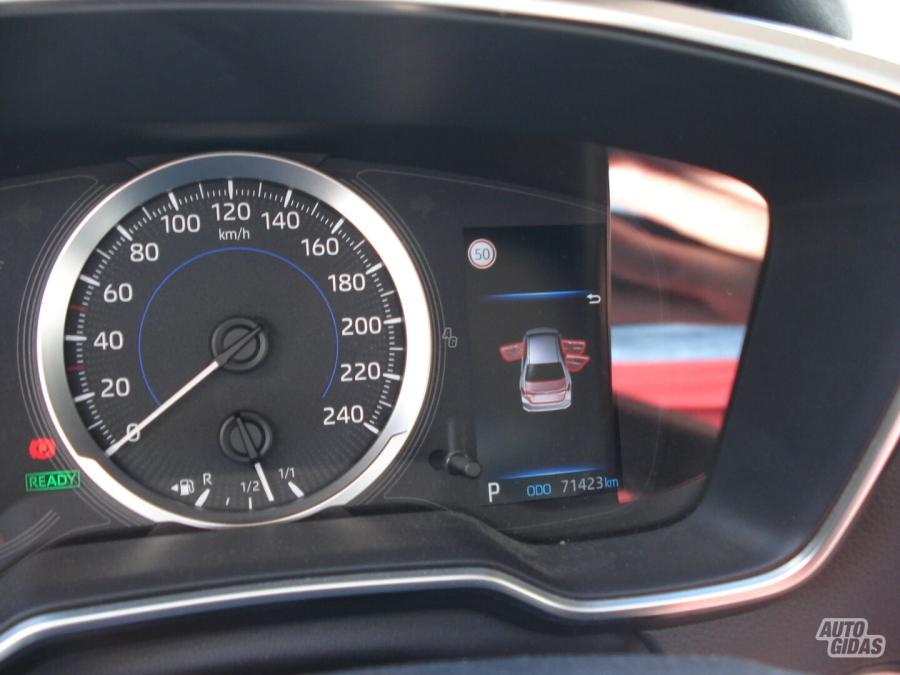 Toyota Corolla 2020 in Vilnius, with an engine capacity of 1.80 L and mileage of 71 thousand km for 15999 €, photo 14 on AUTOMOTO.COM.LV