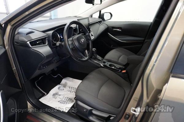 Toyota Corolla 2021 in Tartu, with an engine capacity of 1.80 L and mileage of 70 thousand km for 18990 €, photo 11 on AUTOMOTO.COM.LV