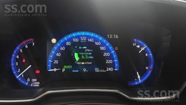 Toyota Corolla 2021 Rīga, ar dzinēja tilpumu 1.80 L un nobraukumu 181 tūkst. km par 14000 €, foto 7 vietnē AUTOMOTO.COM.LV
