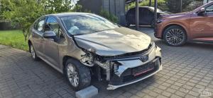 Toyota Corolla 2021 in Kaunas, with an engine capacity of 1.80 L and mileage of 61 thousand km for 4250 €, photo  on AUTOMOTO.COM.LV