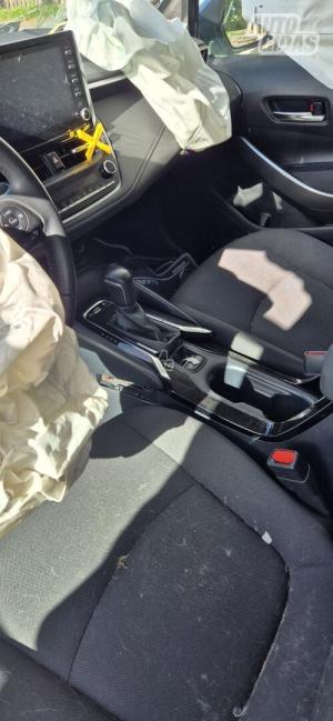 Toyota Corolla 2021 in Kaunas, with an engine capacity of 1.80 L and mileage of 61 thousand km for 4250 €, photo 5 on AUTOMOTO.COM.LV