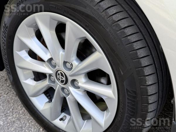 Toyota Corolla 2021 in Ogre, with an engine capacity of 1.80 L and mileage of 67 thousand km for 17490 €, photo 9 on AUTOMOTO.COM.LV