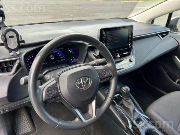 Toyota Corolla 2021 in Riga, with an engine capacity of 1.50 L and mileage of 32 thousand km for 18500 €, photo 7 on AUTOMOTO.COM.LV