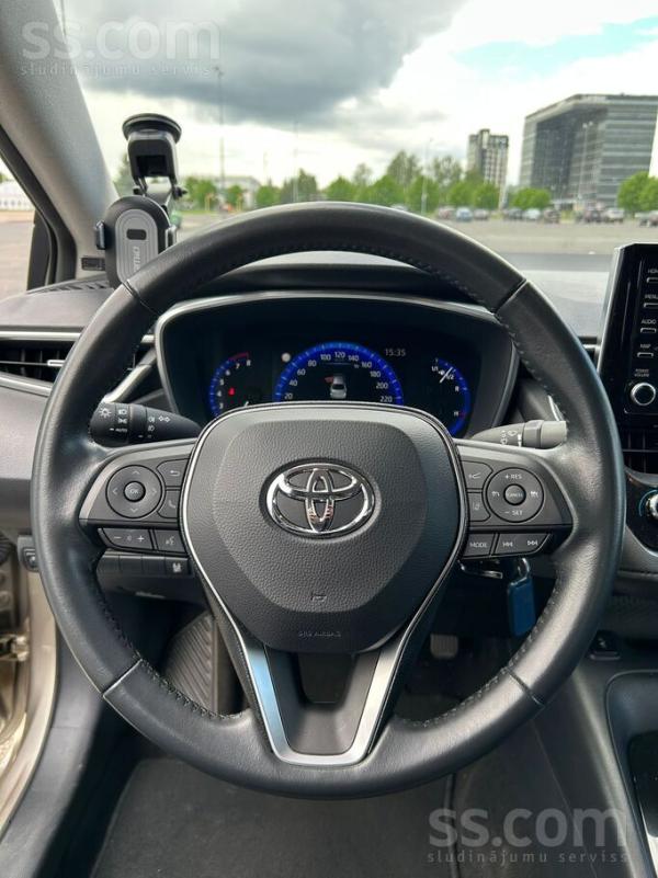 Toyota Corolla 2021 in Riga, with an engine capacity of 1.50 L and mileage of 32 thousand km for 18500 €, photo 8 on AUTOMOTO.COM.LV