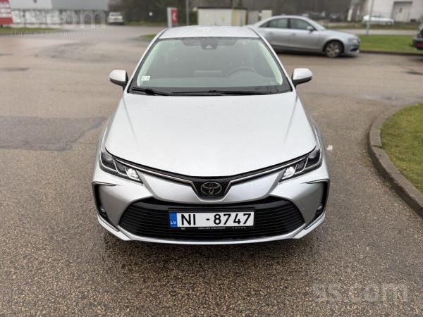 Toyota Corolla 2022 in Riga, with an engine capacity of 1.50 L and mileage of 34 thousand km for 17800 €, photo 2 on AUTOMOTO.COM.LV