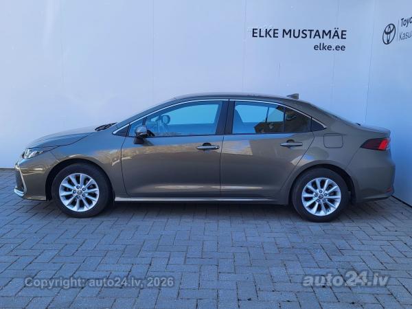Toyota Corolla 2022 in Tallinn, with an engine capacity of 1.80 L and mileage of 66 thousand km for 17995 €, photo 3 on AUTOMOTO.COM.LV
