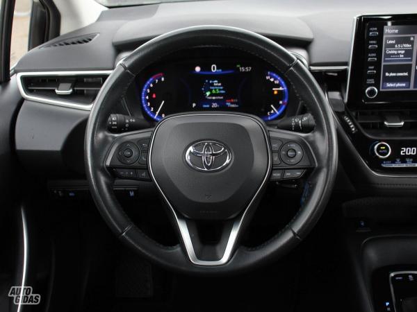 Toyota Corolla 2022 in Vilnius, with an engine capacity of 1.50 L and mileage of 77 thousand km for 15750 €, photo 5 on AUTOMOTO.COM.LV