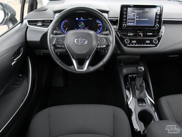 Toyota Corolla 2022 in Vilnius, with an engine capacity of 1.50 L and mileage of 77 thousand km for 15750 €, photo 6 on AUTOMOTO.COM.LV