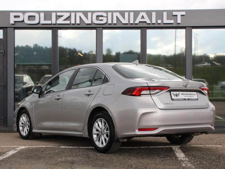 Toyota Corolla 2022 in Vilnius, with an engine capacity of 1.50 L and mileage of 77 thousand km for 15750 €, photo 4 on AUTOMOTO.COM.LV