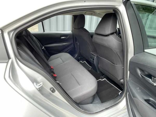 Toyota Corolla 2022 in Vilnius, with an engine capacity of 1.80 L and mileage of 134 thousand km for 17500 €, photo 5 on AUTOMOTO.COM.LV