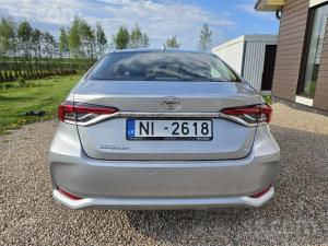 Toyota Corolla 2022 in Riga, with an engine capacity of 1.50 L and mileage of 68 thousand km for 16500 €, photo 5 on AUTOMOTO.COM.LV
