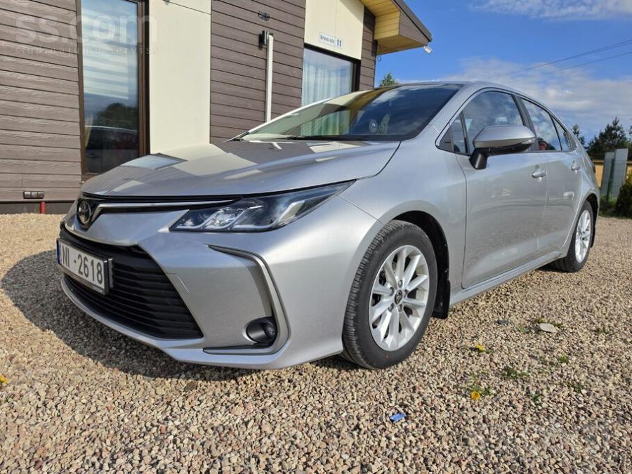 Toyota Corolla 2022 in Riga, with an engine capacity of 1.50 L and mileage of 68 thousand km for 16500 €, photo 8 on AUTOMOTO.COM.LV
