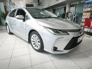 Toyota Corolla 2022 in Riga, with an engine capacity of 1.50 L and mileage of 66 thousand km for 16900 €, photo  on AUTOMOTO.COM.LV