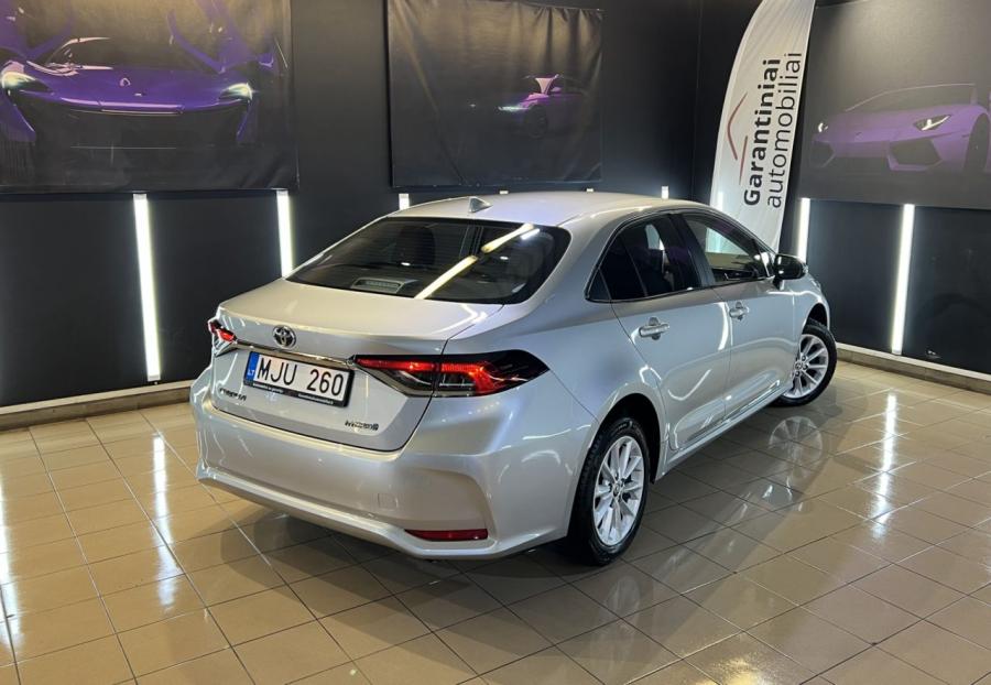 Toyota Corolla 2022 Viļņa, ar dzinēja tilpumu 1.80 L un nobraukumu 35 tūkst. km par 18950 €, foto 3 vietnē AUTOMOTO.COM.LV