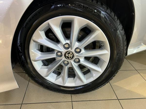 Toyota Corolla 2022 in Vilnius, with an engine capacity of 1.80 L and mileage of 35 thousand km for 18950 €, photo 4 on AUTOMOTO.COM.LV