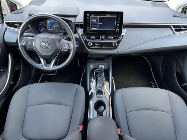 Toyota Corolla 2022 in Vilnius, with an engine capacity of 1.80 L and mileage of 35 thousand km for 18950 €, photo 5 on AUTOMOTO.COM.LV