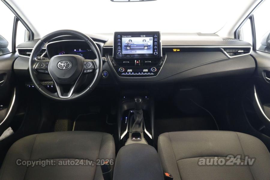 Toyota Corolla 2022 in Tallinn, with an engine capacity of 1.80 L and mileage of 52 thousand km for 18890 €, photo 9 on AUTOMOTO.COM.LV