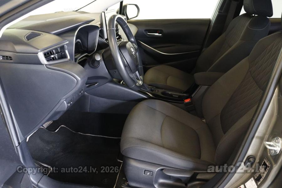 Toyota Corolla 2022 in Tallinn, with an engine capacity of 1.80 L and mileage of 52 thousand km for 18890 €, photo 12 on AUTOMOTO.COM.LV