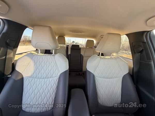 Toyota Corolla 2023 Tallina, ar dzinēja tilpumu 1.50 L un nobraukumu 24 tūkst. km par 22999 €, foto 11 vietnē AUTOMOTO.COM.LV