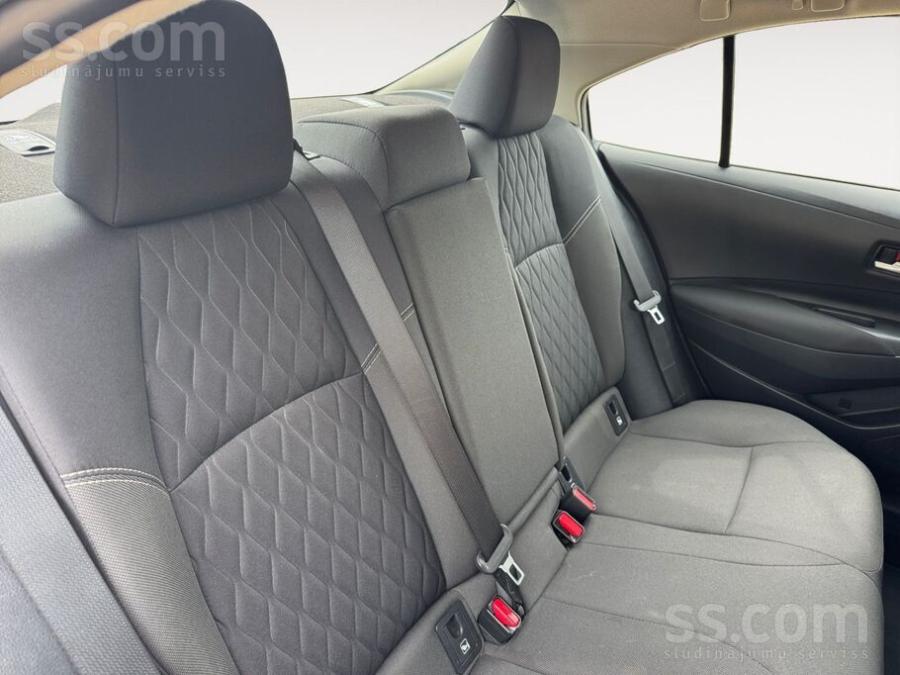 Toyota Corolla 2023 in Riga, with an engine capacity of 1.50 L and mileage of 30 thousand km for 17900 €, photo 8 on AUTOMOTO.COM.LV