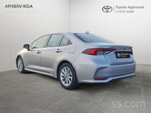 Toyota Corolla 2023 in Riga, with an engine capacity of 1.50 L and mileage of 52 thousand km for 18900 €, photo 5 on AUTOMOTO.COM.LV