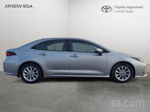Toyota Corolla 2023 in Riga, with an engine capacity of 1.50 L and mileage of 52 thousand km for 18900 €, photo 9 on AUTOMOTO.COM.LV