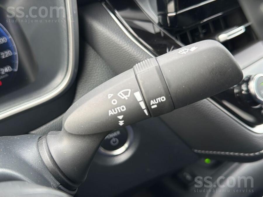 Toyota Corolla 2025 Rīga, ar dzinēja tilpumu 1.80 L un nobraukumu 12 tūkst. km par 27990 €, foto 24 vietnē AUTOMOTO.COM.LV