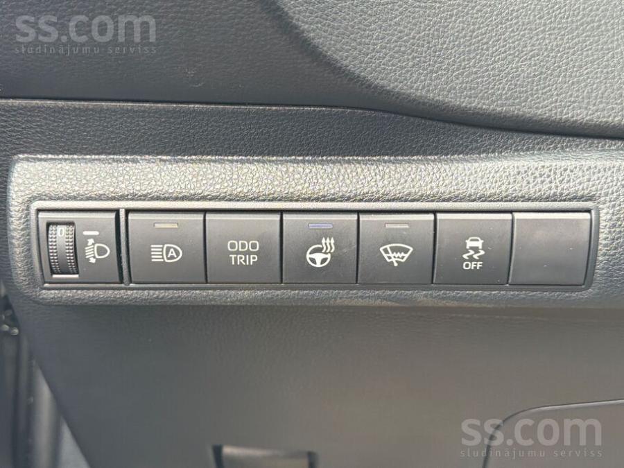 Toyota Corolla 2025 Rīga, ar dzinēja tilpumu 1.80 L un nobraukumu 12 tūkst. km par 27990 €, foto 26 vietnē AUTOMOTO.COM.LV