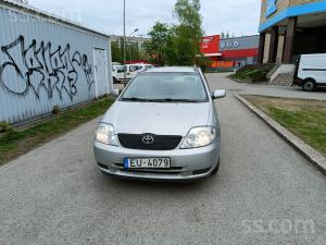 Toyota Corolla 2003 in Riga, with an engine capacity of 1.60 L and mileage of 388 thousand km for 1100 €, photo 3 on AUTOMOTO.COM.LV