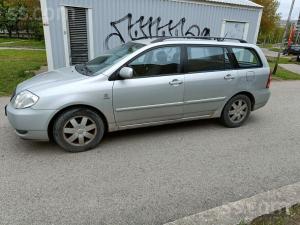 Toyota Corolla 2003 Rīga, ar dzinēja tilpumu 1.60 L un nobraukumu 388 tūkst. km par 895 €, foto  vietnē AUTOMOTO.COM.LV