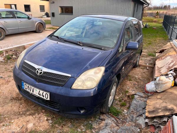 Toyota Corolla 2003 Alīta, ar dzinēja tilpumu 2.00 L un nobraukumu 333 tūkst. km par 390 €, foto 1 vietnē AUTOMOTO.COM.LV