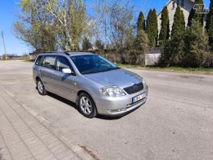 Toyota Corolla 2004 Kauņa, ar dzinēja tilpumu 2.00 L un nobraukumu 300 tūkst. km par 1200 €, foto 3 vietnē AUTOMOTO.COM.LV
