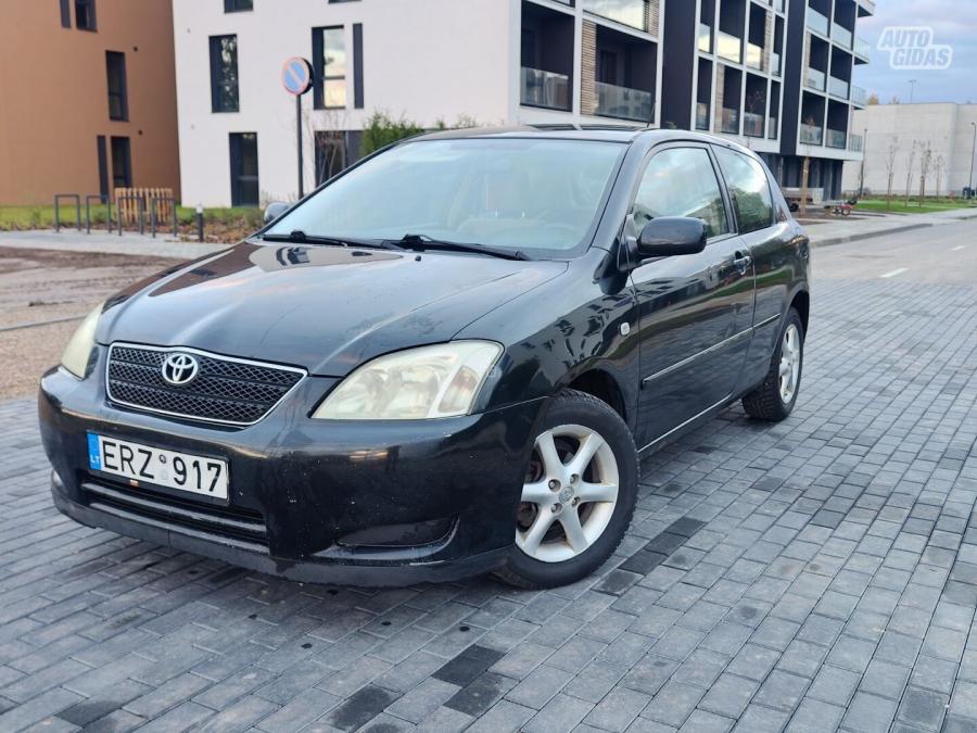 Toyota Corolla 2004 Viļņa, ar dzinēja tilpumu 1.60 L un nobraukumu 258 tūkst. km par 1200 €, foto 1 vietnē AUTOMOTO.COM.LV