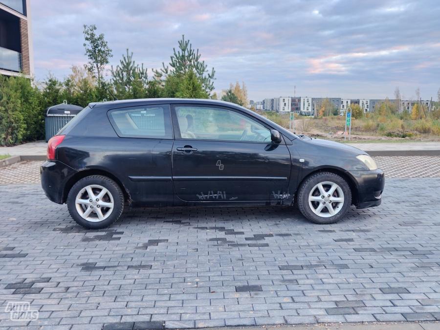 Toyota Corolla 2004 Viļņa, ar dzinēja tilpumu 1.60 L un nobraukumu 258 tūkst. km par 1200 €, foto 6 vietnē AUTOMOTO.COM.LV