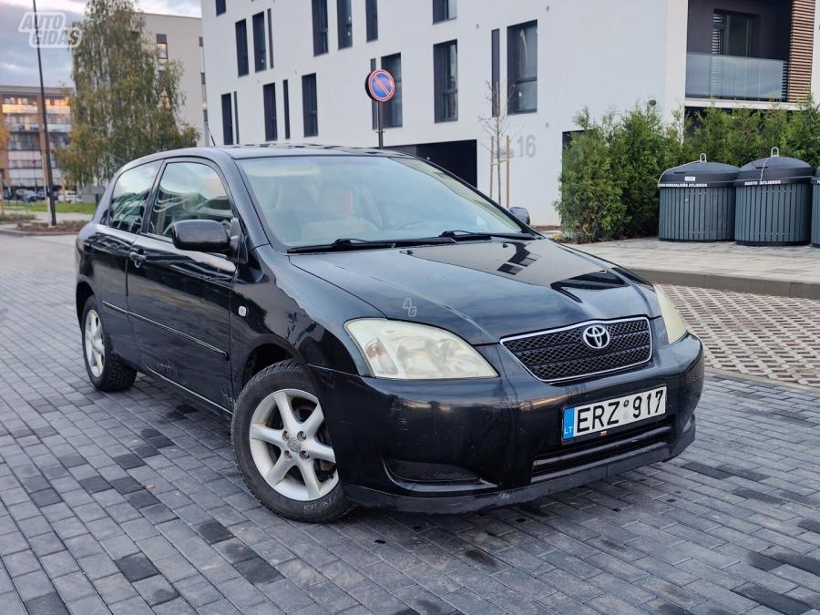 Toyota Corolla 2004 Viļņa, ar dzinēja tilpumu 1.60 L un nobraukumu 258 tūkst. km par 1200 €, foto 8 vietnē AUTOMOTO.COM.LV