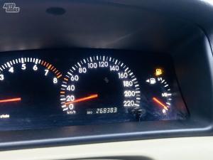 Toyota Corolla 2004 Viļņa, ar dzinēja tilpumu 1.60 L un nobraukumu 258 tūkst. km par 1200 €, foto 11 vietnē AUTOMOTO.COM.LV