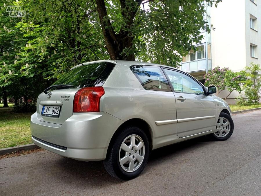 Toyota Corolla 2006 in Kaunas, with an engine capacity of 2.00 L and mileage of 301 thousand km for 1850 €, photo 3 on AUTOMOTO.COM.LV