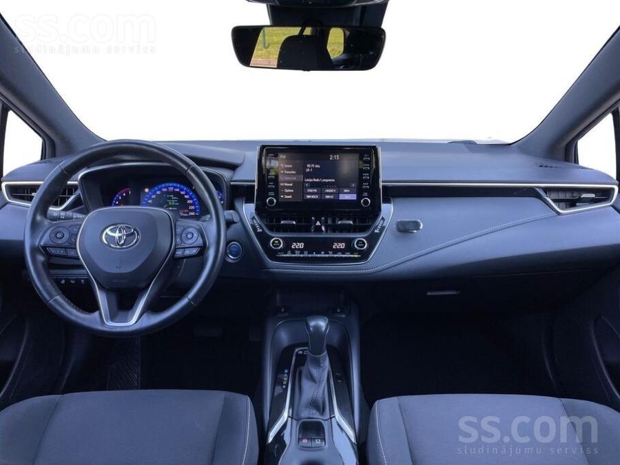 Toyota Corolla 2019 in Riga, with an engine capacity of 1.80 L and mileage of 98 thousand km for 18990 €, photo 8 on AUTOMOTO.COM.LV