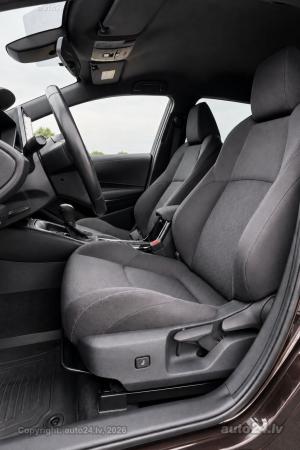 Toyota Corolla 2020 in Tallinn, with an engine capacity of 1.20 L and mileage of 160 thousand km for 13999 €, photo 13 on AUTOMOTO.COM.LV