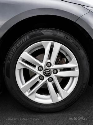Toyota Corolla 2020 in Tallinn, with an engine capacity of 1.20 L and mileage of 160 thousand km for 13999 €, photo 26 on AUTOMOTO.COM.LV