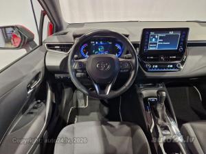 Toyota Corolla 2021 in Tallinn, with an engine capacity of 1.80 L and mileage of 94 thousand km for 18290 €, photo 9 on AUTOMOTO.COM.LV