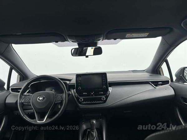 Toyota Corolla 2022 in Tallinn, with an engine capacity of 1.20 L and mileage of 15 thousand km for 20995 €, photo 8 on AUTOMOTO.COM.LV