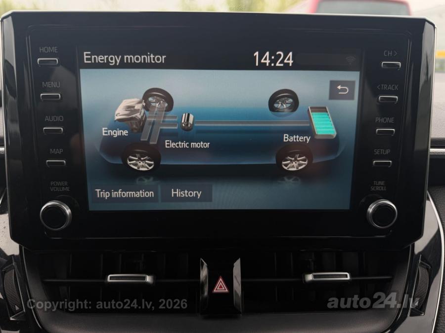 Toyota Corolla 2022 in Parnu, with an engine capacity of 1.80 L and mileage of 80 thousand km for 21900 €, photo 10 on AUTOMOTO.COM.LV