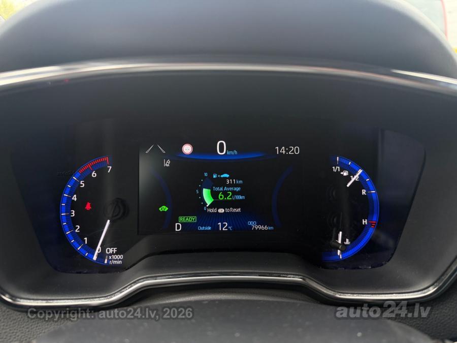 Toyota Corolla 2022 in Parnu, with an engine capacity of 1.80 L and mileage of 80 thousand km for 21900 €, photo 15 on AUTOMOTO.COM.LV