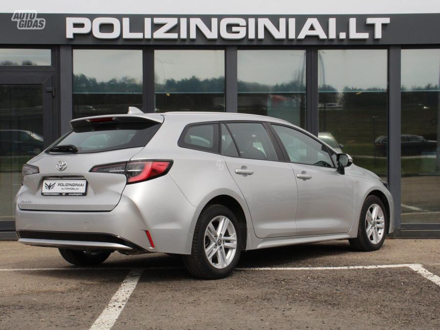 Toyota Corolla 2022 in Vilnius, with an engine capacity of 1.20 L and mileage of 101 thousand km for 15950 €, photo 4 on AUTOMOTO.COM.LV