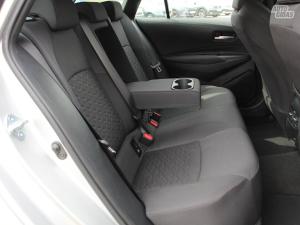 Toyota Corolla 2022 in Vilnius, with an engine capacity of 1.20 L and mileage of 101 thousand km for 15950 €, photo 17 on AUTOMOTO.COM.LV