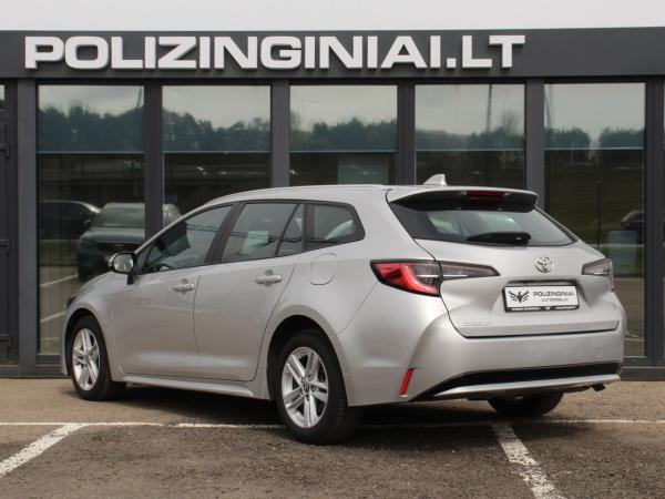 Toyota Corolla 2022 in Vilnius, with an engine capacity of 1.20 L and mileage of 101 thousand km for 15950 €, photo 4 on AUTOMOTO.COM.LV